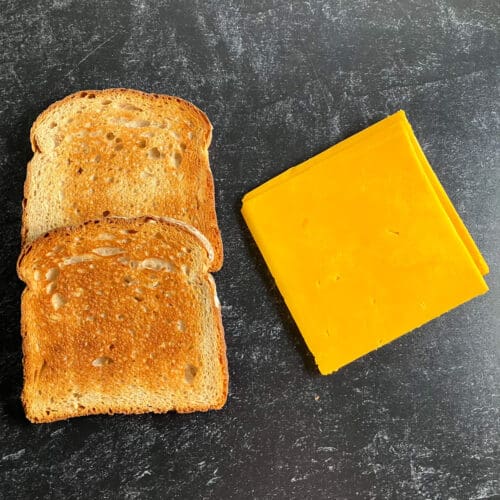 Grilled Cheese in Microwave (Microwave Grilled Cheese Recipe)